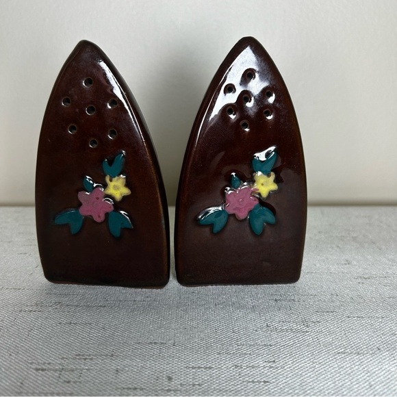 Source Unknown | Kitchen | Vintage Ceramic Brown Flat Iron Shaped Salt ...